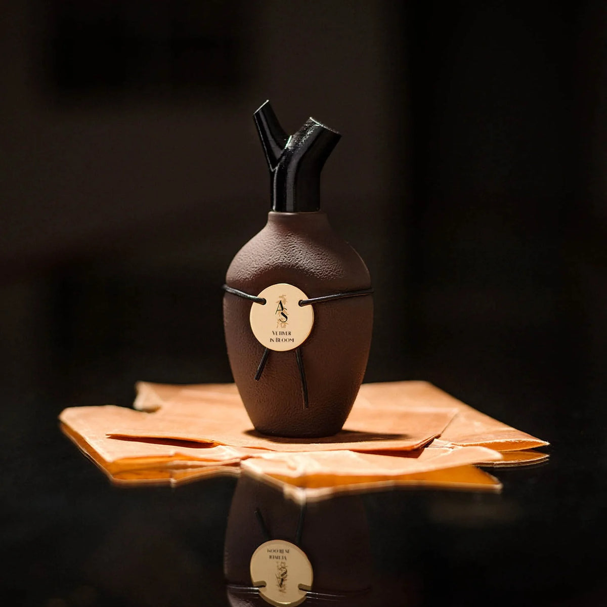 Vetiver in Bloom – Perfumology